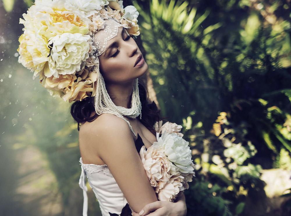 Tarot des Fleurs : Une lecture intuitive et poétique des cartes